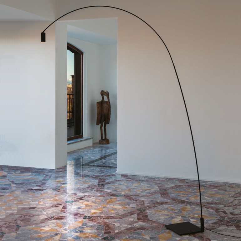 NEMO Fox lampada da terra a prezzo scontato su AP Illuminazione