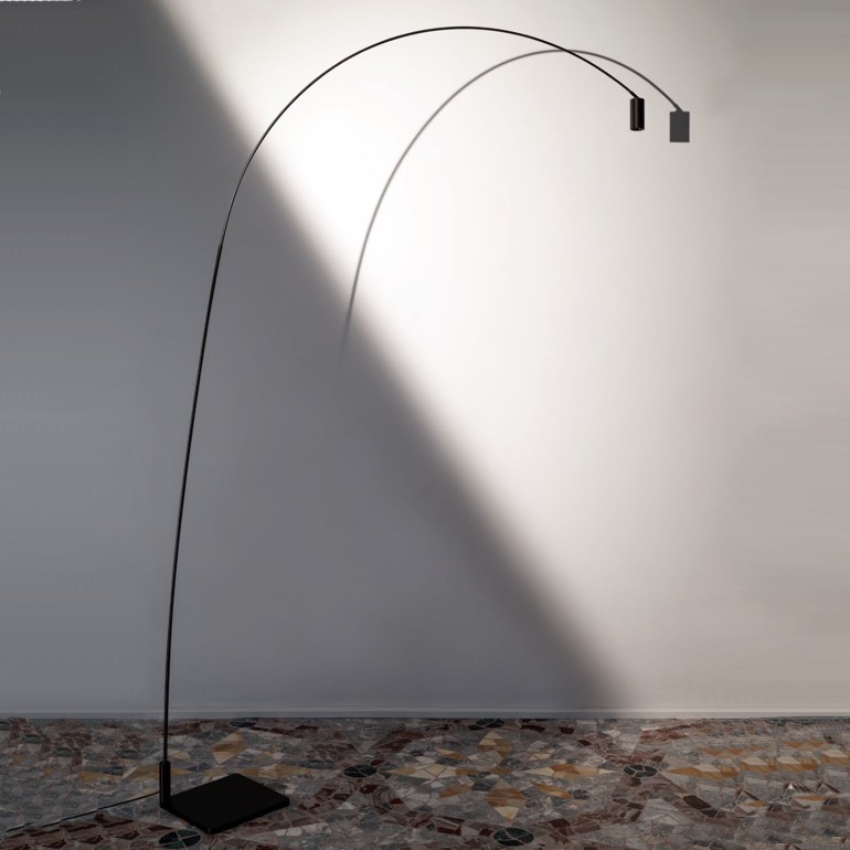 NEMO Fox lampada da terra a prezzo scontato su AP Illuminazione