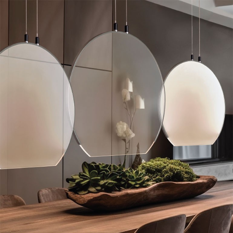 ICONE LUCE, tutte le lampade del catalogo in vendita a prezzi scontati.